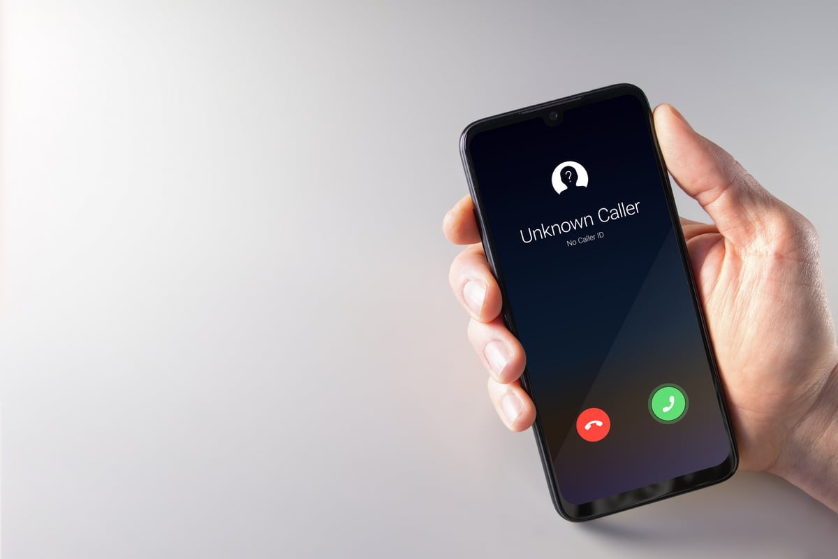 Protect Your Devices: Mobile Phishing Attacks Bypass Desktop Security ...